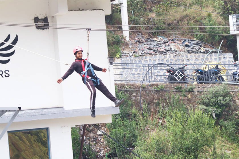 ZIPLINE - High Fly Adventure